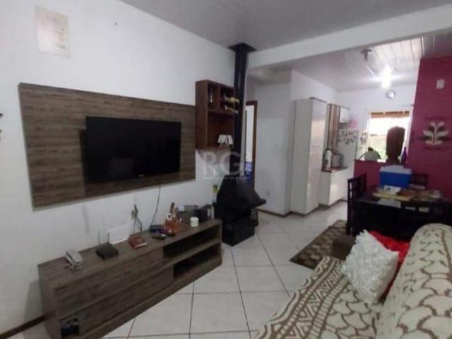 Casa no Bairro Hipica de 2 dormitórios
