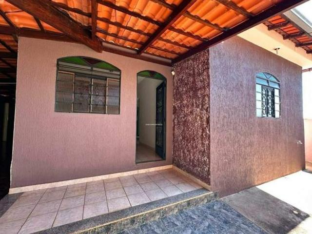 Casa no bairro Itaunense com incrível localização