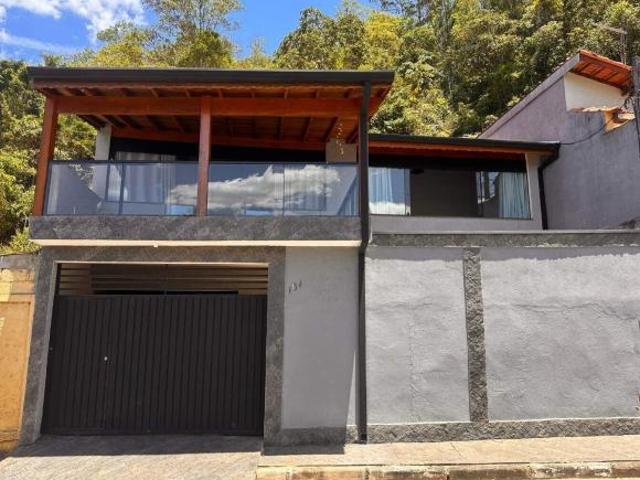 Casa no bairro Itapema / Valparaíba Guararema | Recém reformada e excelente terreno