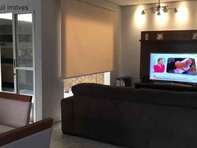 CASA NO BAIRRO JARDIM CAÇULA JUNIDAÍ