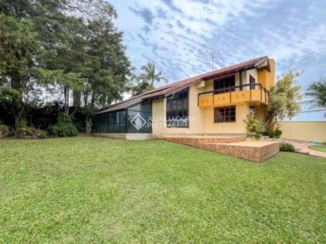 Casa no bairro Jardim do Alto em Ivoti com 3 dormitórios e piscina!