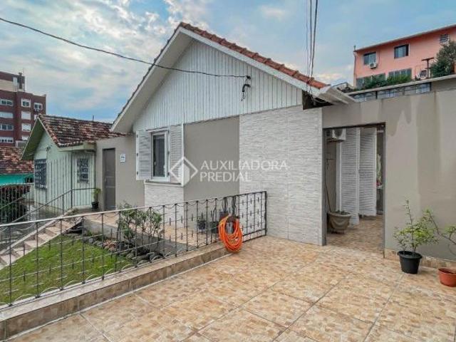 Casa no bairro Jardim do Salso