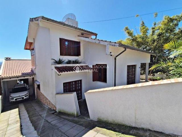 Casa no bairro Jardim das Acácias em São Leopoldo com 4 quartos