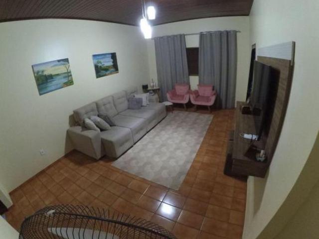 CASA NO BAIRRO JARDIM INDUSTRIÁRIO II