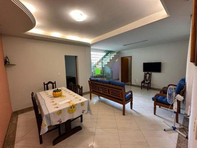 Casa no Bairro Lagoa Mansões