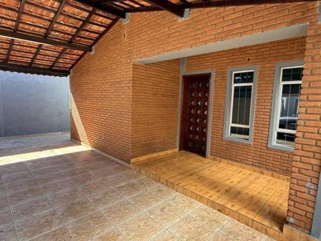 Casa no bairro Laranjeiras em Artur Nogueira