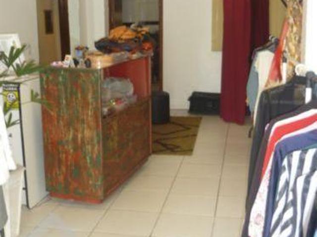 CASA NO BAIRRO MENINO DEUS