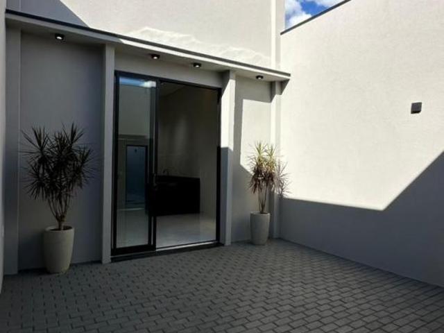Casa no Bairro Polo Club por R$ 420.000,00