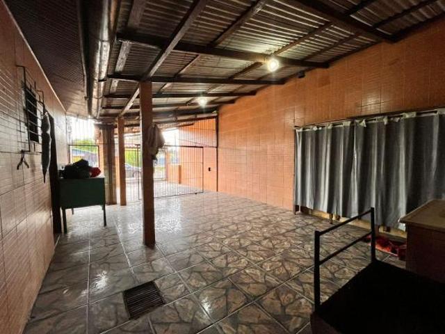 Casa no Bairro Planalto 3 dormitórios