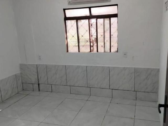 Casa no Bairro Rubem Berta, Porto Alegre/RS