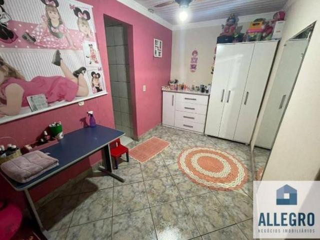 Casa no Bairro São Deocleciano Próxima à Av. Belvedere, 3 Dormitórios e 1 Vaga de Garagem!