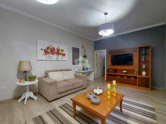 Casa no bairro São João, de 4 dormitorios nas proximidades do Zaffari Higienópolis