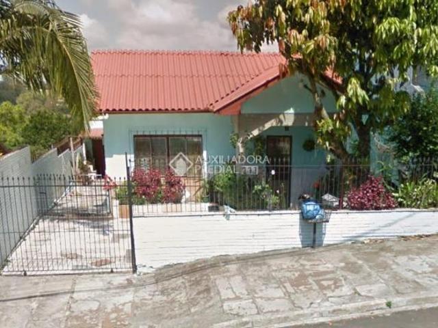 Casa no bairro Santa Teresa