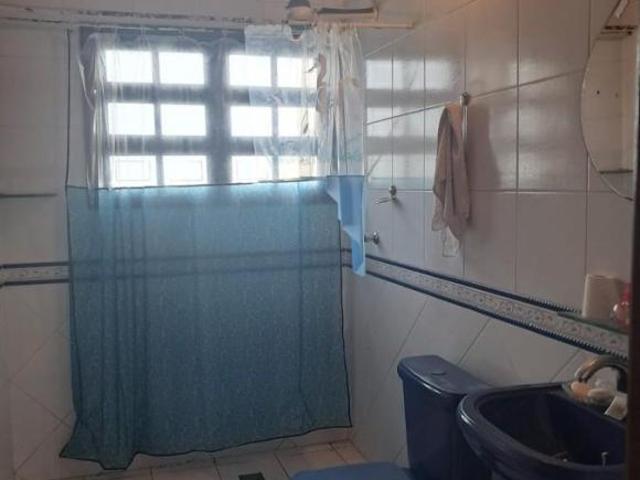 Casa no Balneario Gaivota em Itanhaém. Possui: 03 dormitorios sendo 0 2suítes