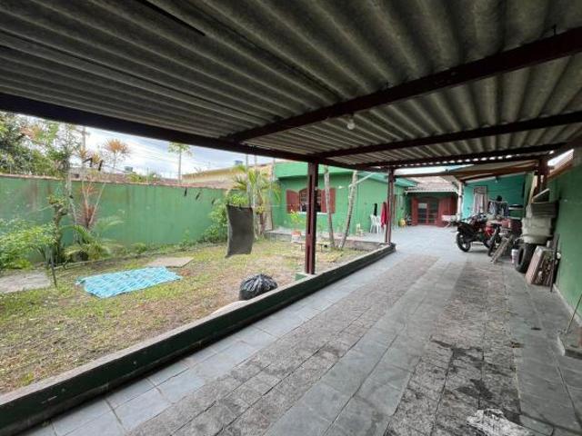 Casa no Balneário Gaivota 1km do mar em Itanhaém