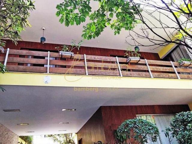 Casa no Brooklin Velho, com 5 dormitórios, 2 suítes e 10 vagas