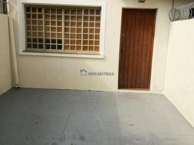 Casa no Brooklin Vila Cordeiro com 2 Quartos Quintal e 2 Vagas