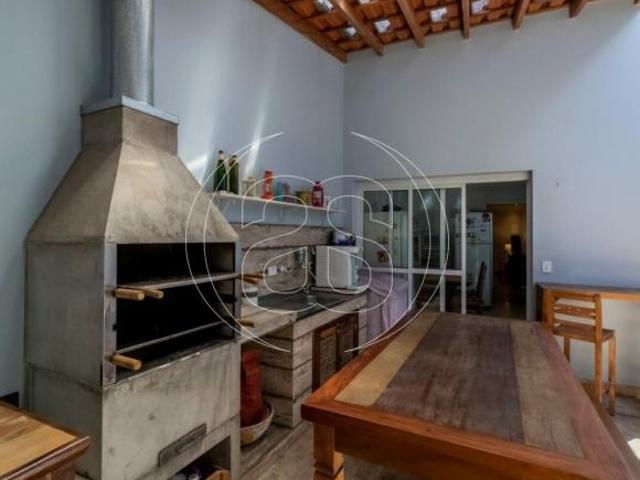 Casa no Campo Belo 124m², 2 dorm, 2 suítes, 2 vagas