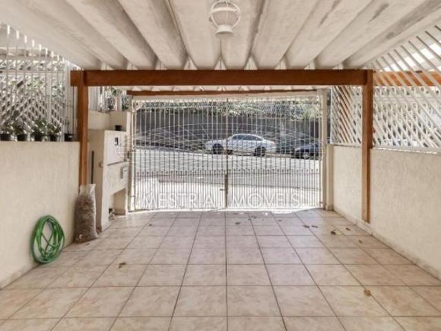 Casa no Campo Belo | Planta original com 225 m² !