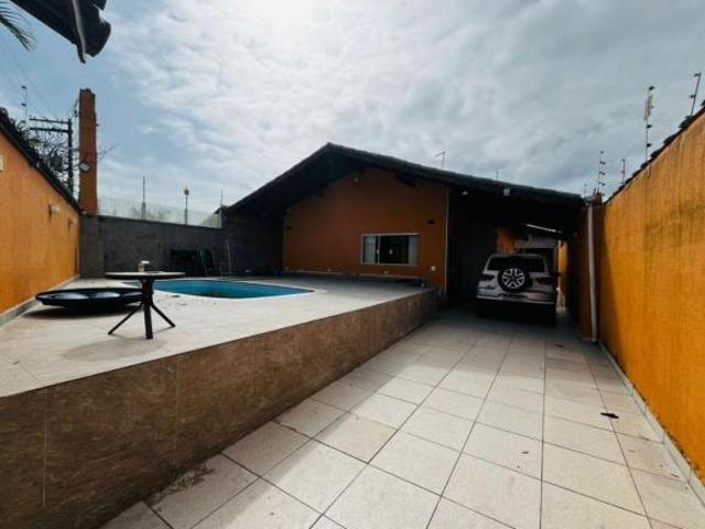 Casa no Campos Elíseos – 150 m² de Construção, 5 Dormitórios e Apenas 50 Metros do Mar