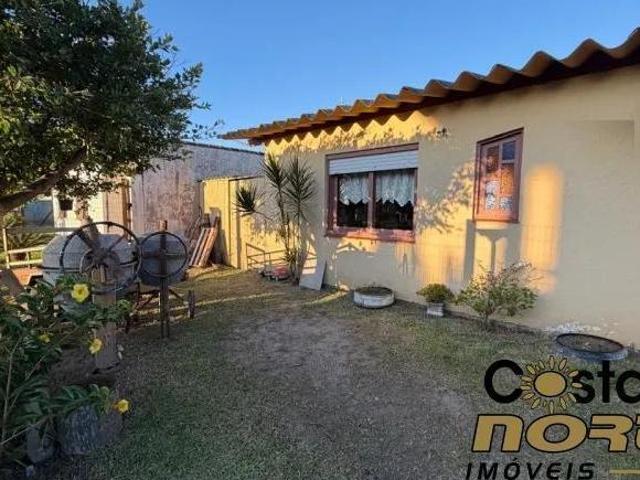 Casa no Centrinho de Nova Tramandaí