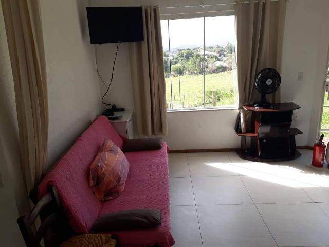 Casa no centrinho do Rosa, á 500 mts da beira da Praia!