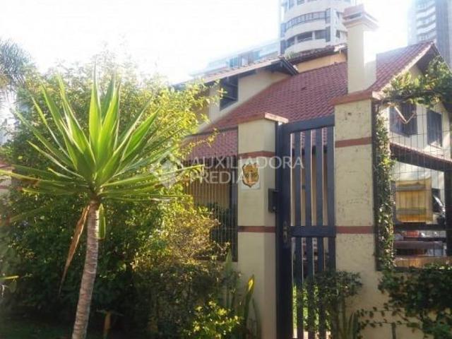 Casa no Centro de Torres
