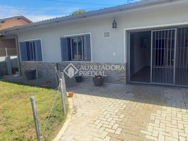 casa no centro de Guaiba com 3 dormitórios