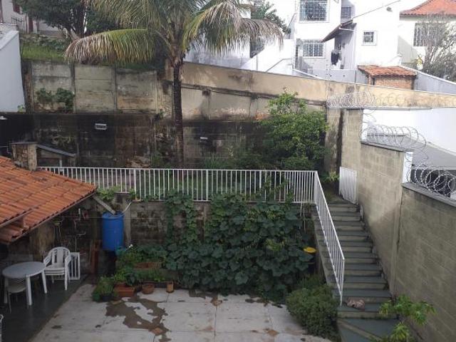 Casa no Centro de Lavras MG