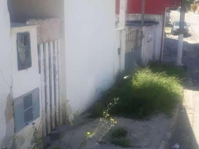 CASA NO CENTRO DE SÃO LOURENÇO DA SERRA 249 MIL