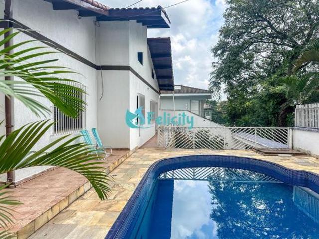 Casa no City América com 4 dormitórios, 4 vagas, 400m2 no City América