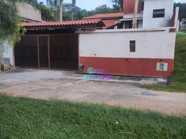 Casa no Clube de Campo Itatiba, 2 quartos, 2 Vagas, Área Gourmet, Terraço