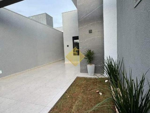 Casa no coopagro com 1 suíte + 2 quartos