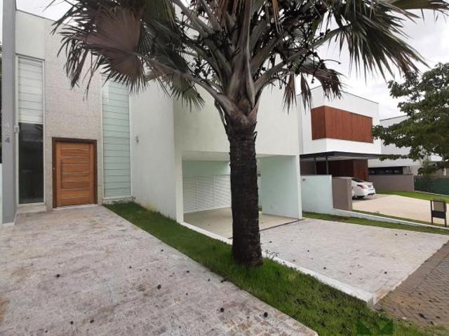 Casa no Condomínio Alphaville Nova Esplanada I