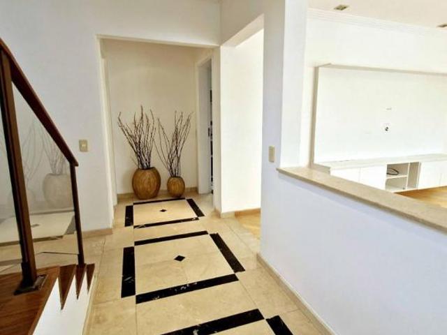 Casa no condomínio Cond GreenTown para venda com 4 quartos, sendo 4 suítes, 354m²