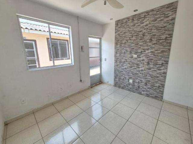 Casa no condomínio Condomínio Vale do Sol para venda com 2 quartos, 47m²