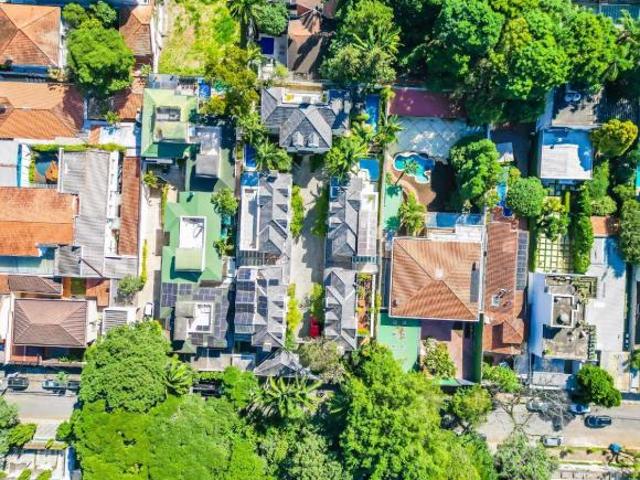 Casa no condomínio Condomínio Vila Bouganville para venda com 5 quartos, sendo 4 suítes, 728m²