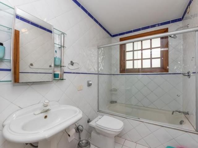 Casa no condomínio Condominio Vila Verde para venda com 5 quartos, sendo 4 suítes, 550m² remaxares