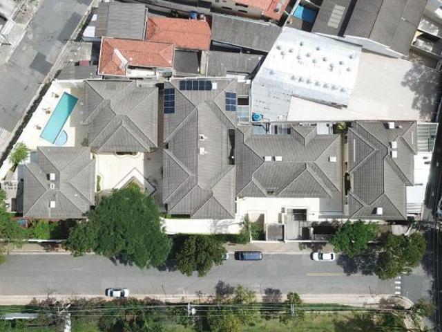 Casa no condomínio Condomínio Village Flamboyant para venda com 3 quartos, sendo 3 suítes, 148m² l