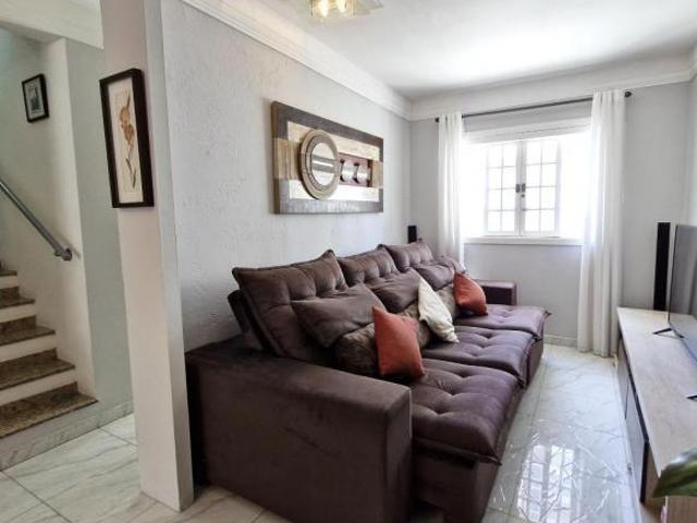 Casa no condomínio Condomínio Village Flamboyant para venda com 3 quartos, sendo 3 suítes, 148m² s