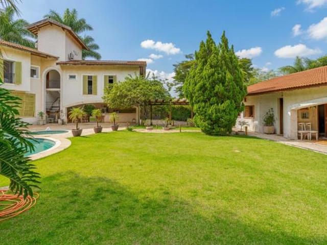 Casa no condomínio Condomínio Village Sans Souci para venda com 8 quartos, sendo 8 suítes, 1,500m²