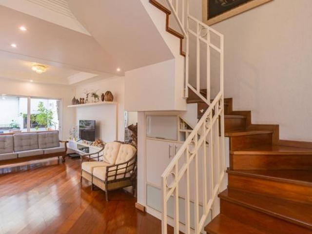 Casa no condomínio Condominio Villagio Della Hípica para venda com 3 quartos, sendo 3 suítes, 223m²