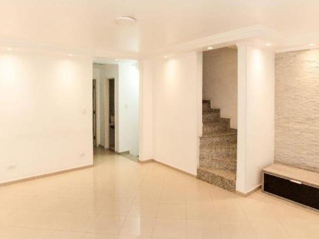 Casa no condomínio Condominio Villagio Michelin para venda com 3 quartos, sendo 1 suíte, 157m²