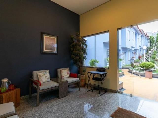Casa no condomínio Condomínio Vitta Parque para venda com 3 quartos, sendo 1 suíte, 146m² theremax