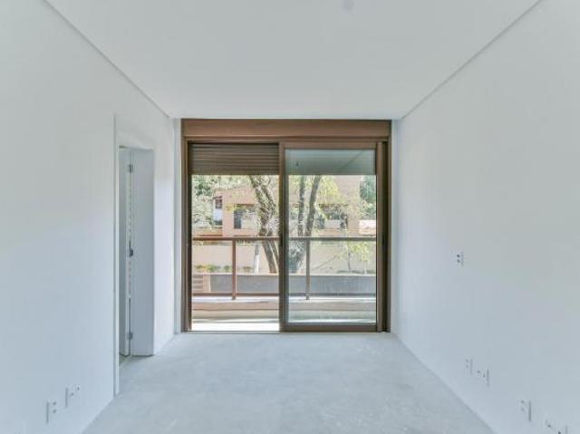 Casa no condomínio Condomínio Casa Flora Badra para venda com 4 quartos, sendo 4 suítes, 620m² eli