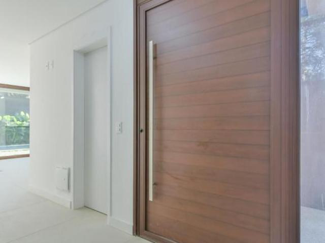 Casa no condomínio Condomínio Casa Flora Badra para venda com 4 quartos, sendo 4 suítes, 620m² fab