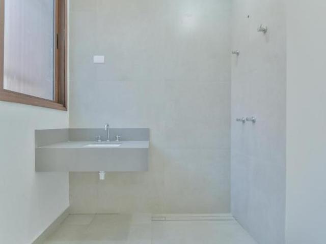 Casa no condomínio Condomínio Casa Flora Badra para venda com 4 quartos, sendo 4 suítes, 620m² rem