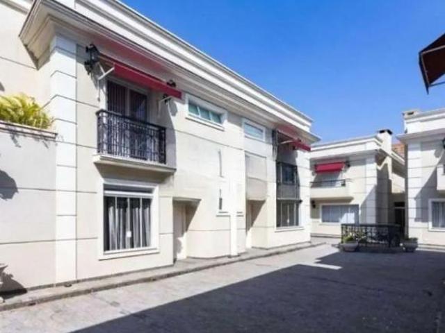 Casa no condomínio Condomínio Edifício Greenland para venda com 4 quartos, sendo 3 suítes, 470m² l