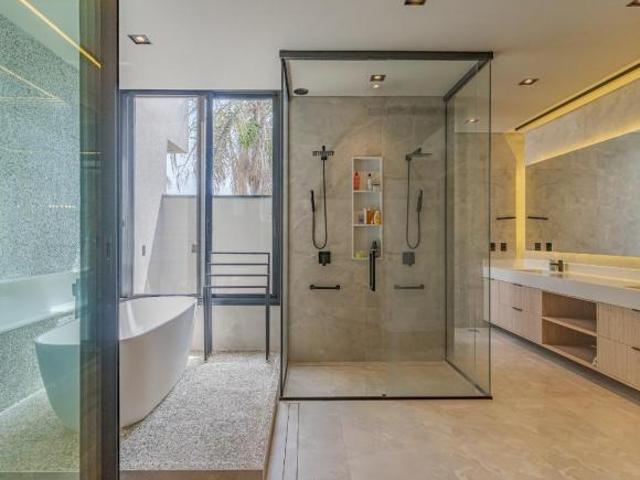 Casa no condomínio Condomínio Fazenda Alvorada para venda com 5 quartos, sendo 5 suítes, 695m² the
