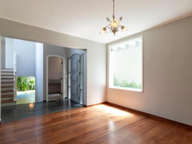 Casa no condomínio Condominio Granja Do Morumbi para venda com 4 quartos, sendo 4 suítes, 260m²